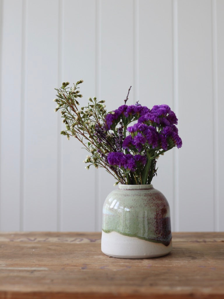 Orpheus bud vase – Cee Smith Pottery